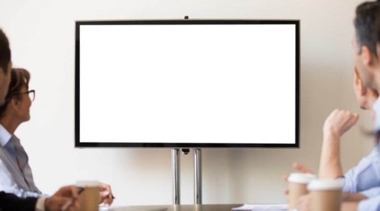 Using Projector Without Screen - Projector Screen vs Wall