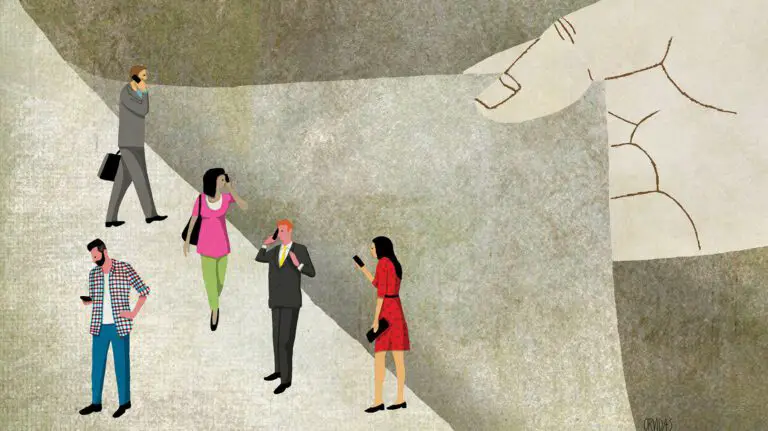 Is Spectrum Mobile Deprioritized: Unveiling the Reality (2025)